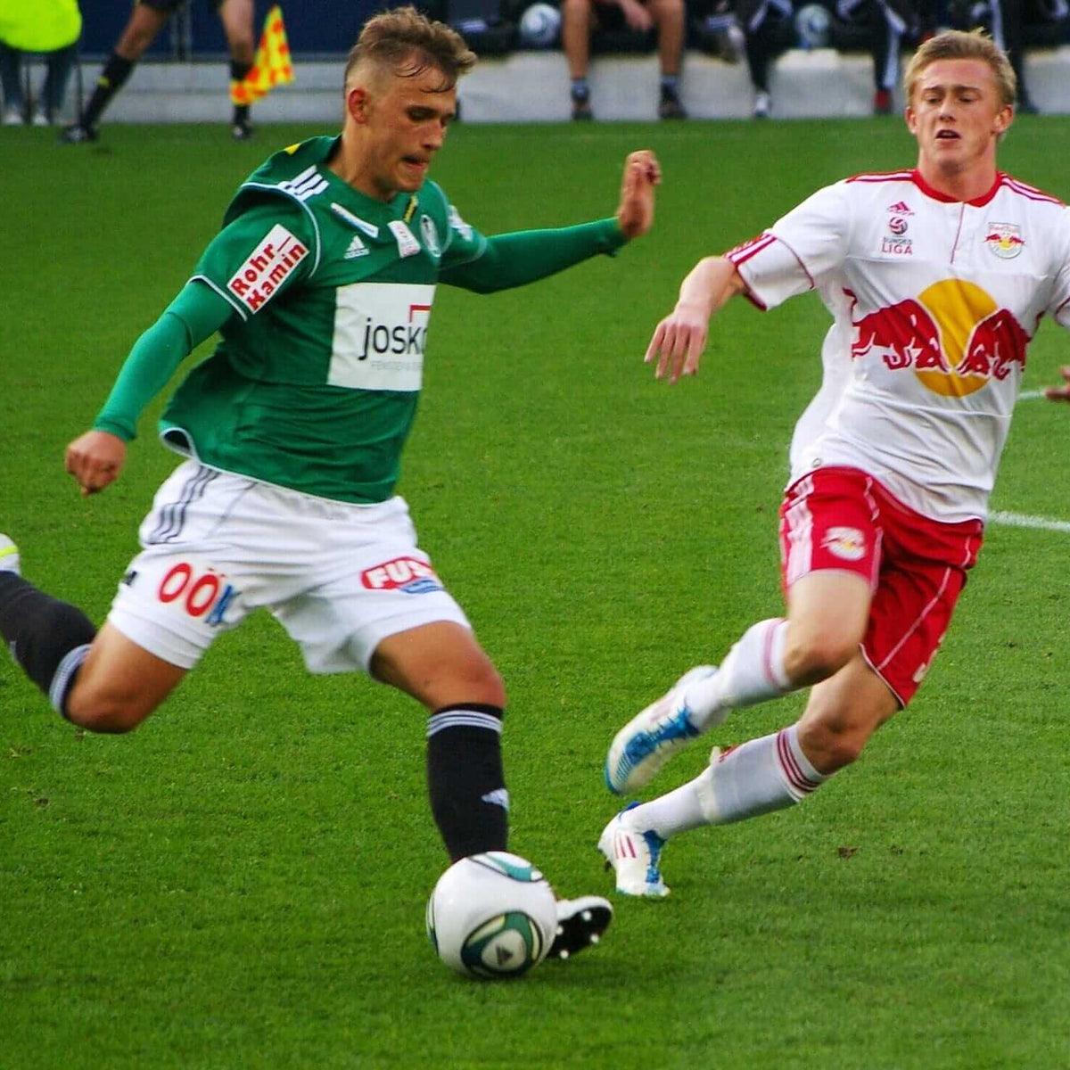 Center Forward vs Striker in Soccer: What's the Difference? – Open ...